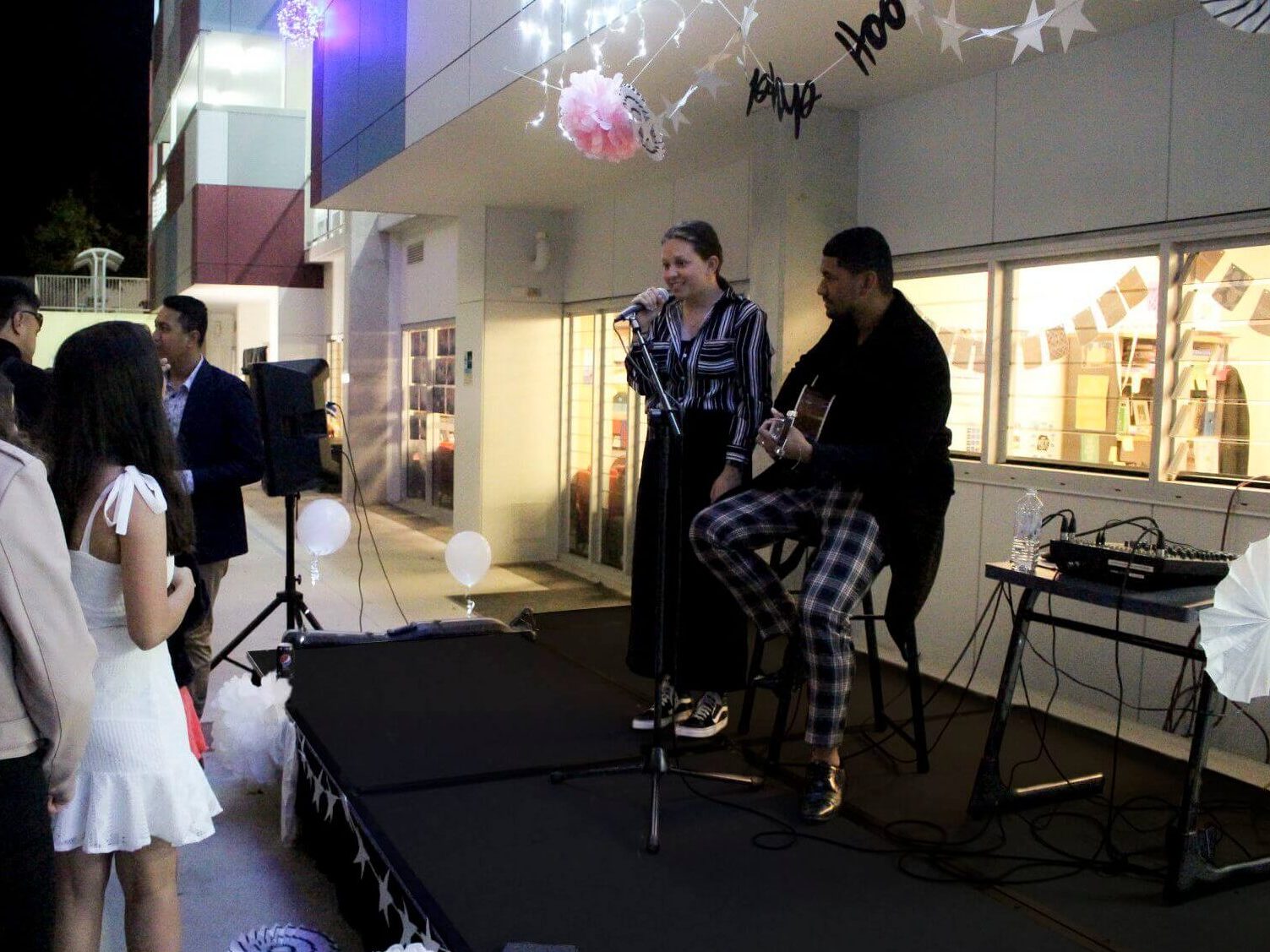 Hospitality & Venue Portable Stages | Transtage